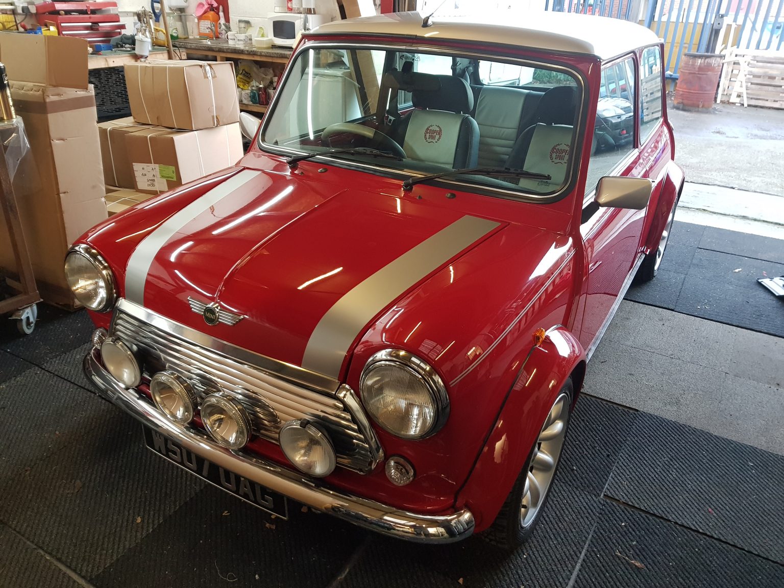 Mini cooper sport classic trimmed as original including steering wheel ...